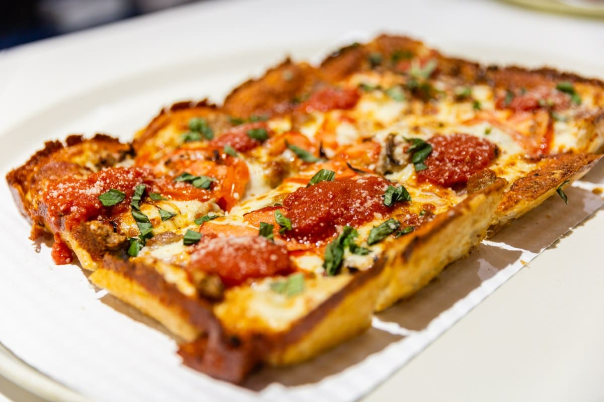 Scores PBR Pizza – Visit Madisonville, Ky – Hopkins County